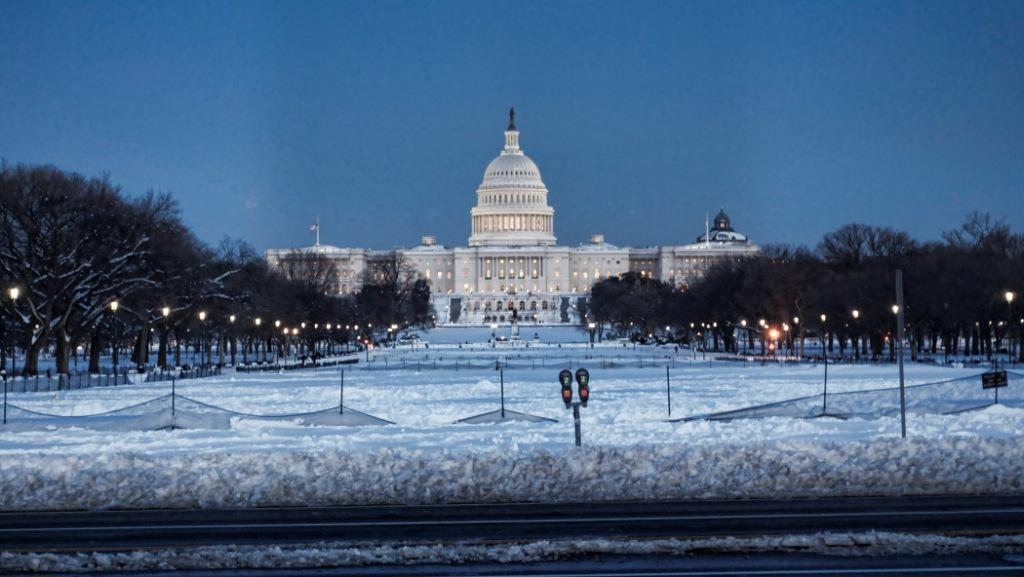 Snowy Capitol - FamousDC