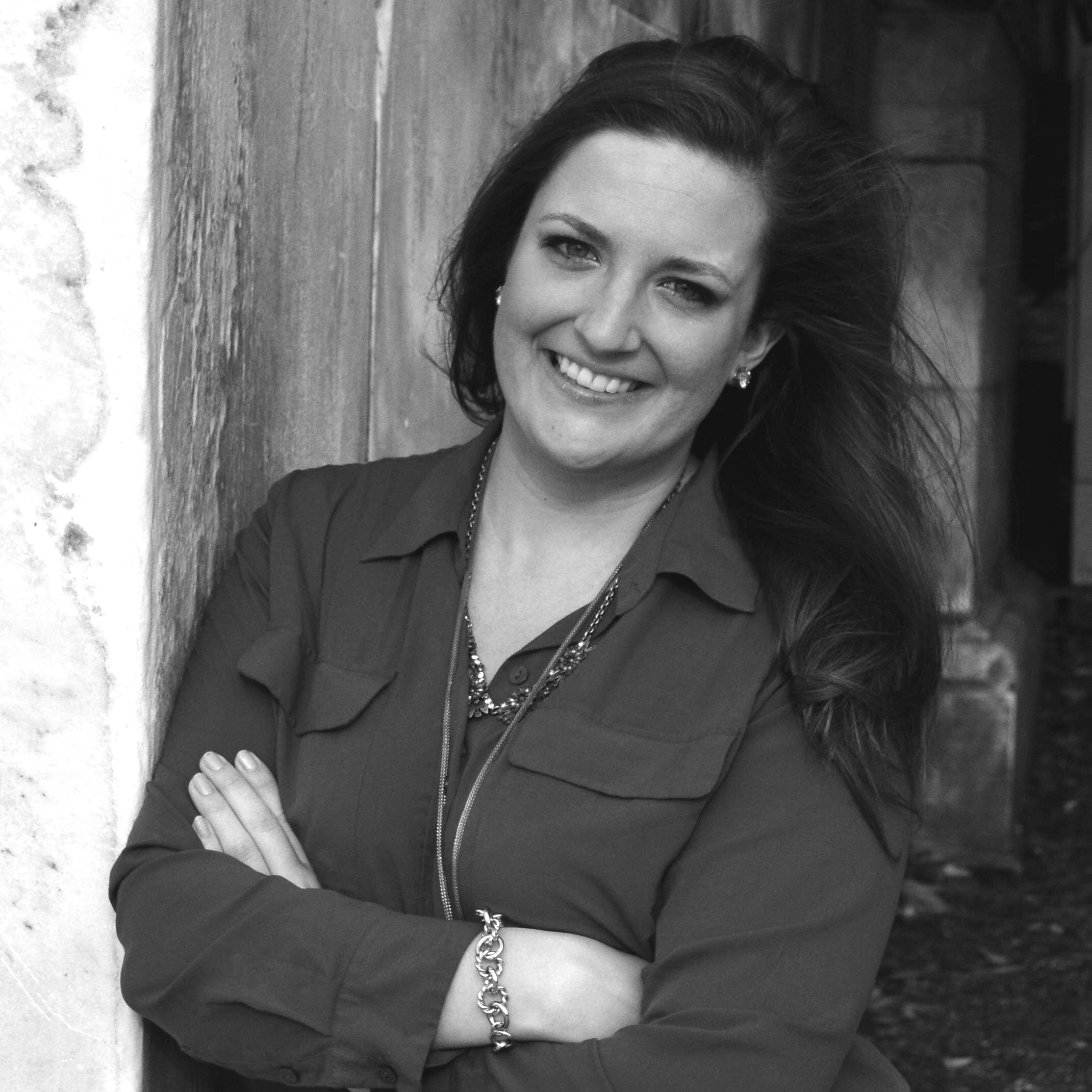 Caitlin Rush - FamousDC