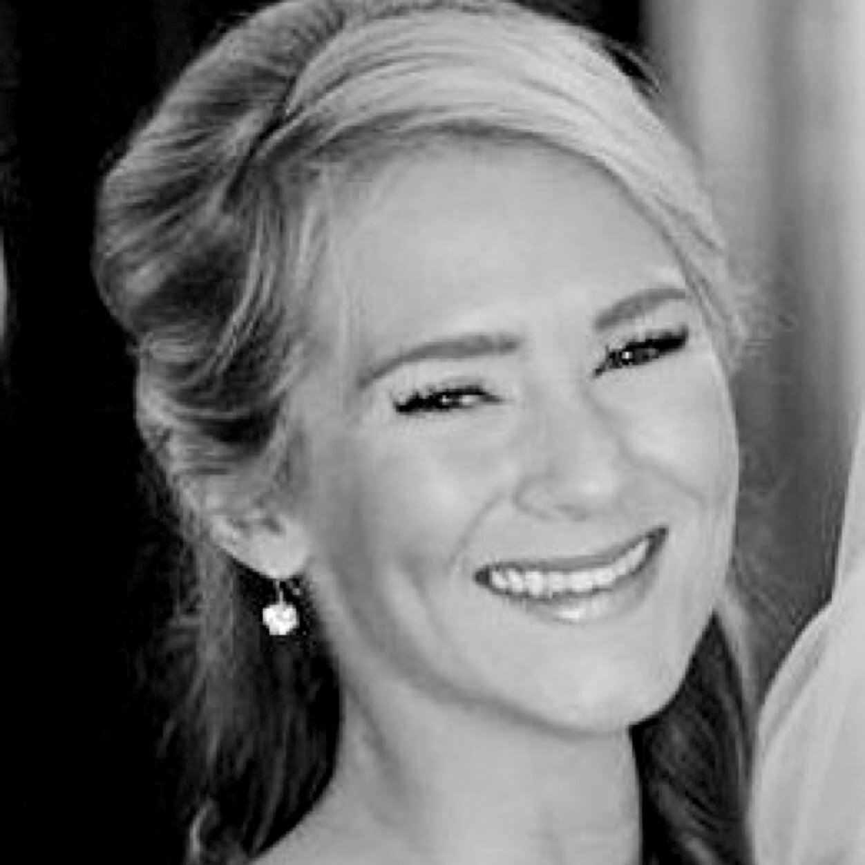 Christy Lewis - FamousDC