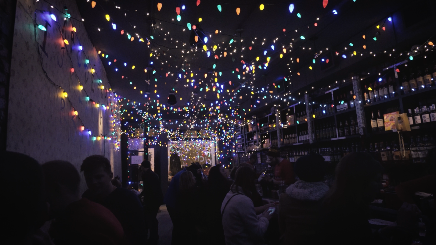 Famous For DC: Miracle On 7th Street - FamousDC